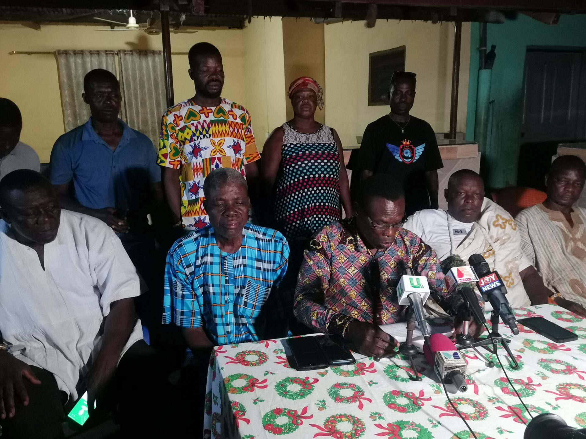 Michael Okpoti Is Not Oyarifa Chief -Agbawe Royal Family ...